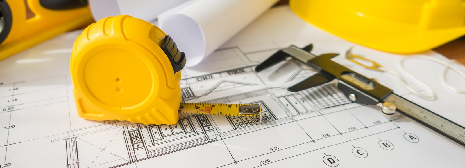 Clear Construction Contracts: Paving the Way to Project Success